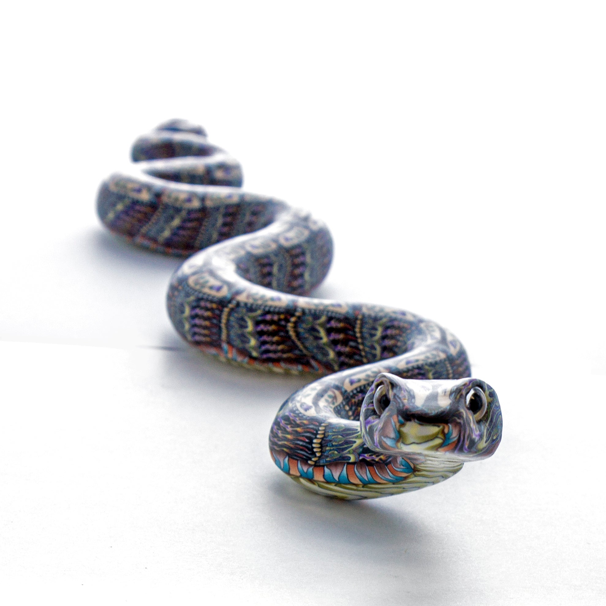 Fioré Snake Sculpture Small – Fire & Ice